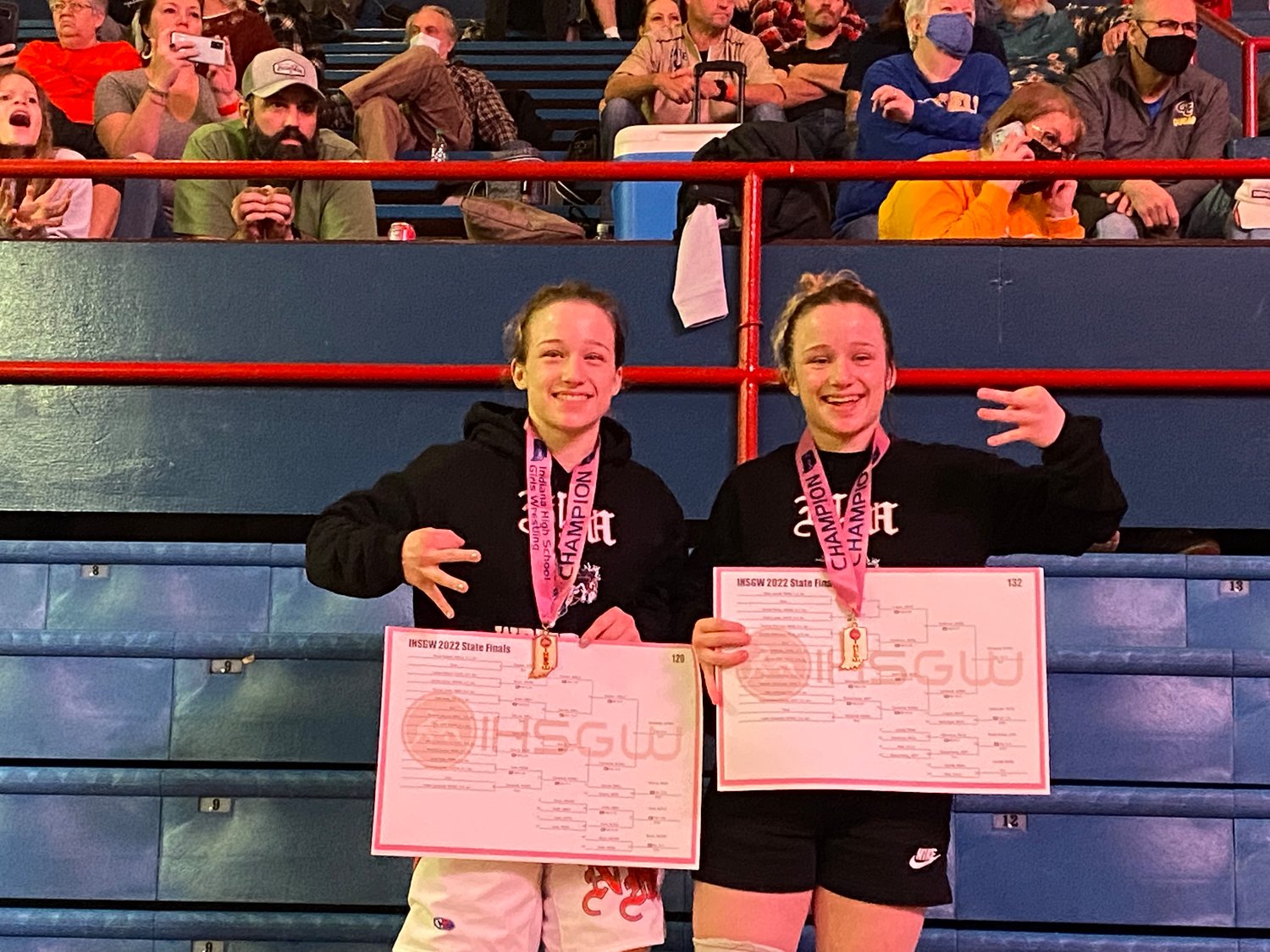 Campbell Twins Cement Wrestling Legacy With Back To Back State Titles Journal Review
